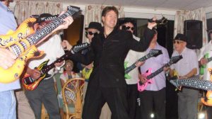 Professional Singer Simon Rees based in Torquay, Devon, South West